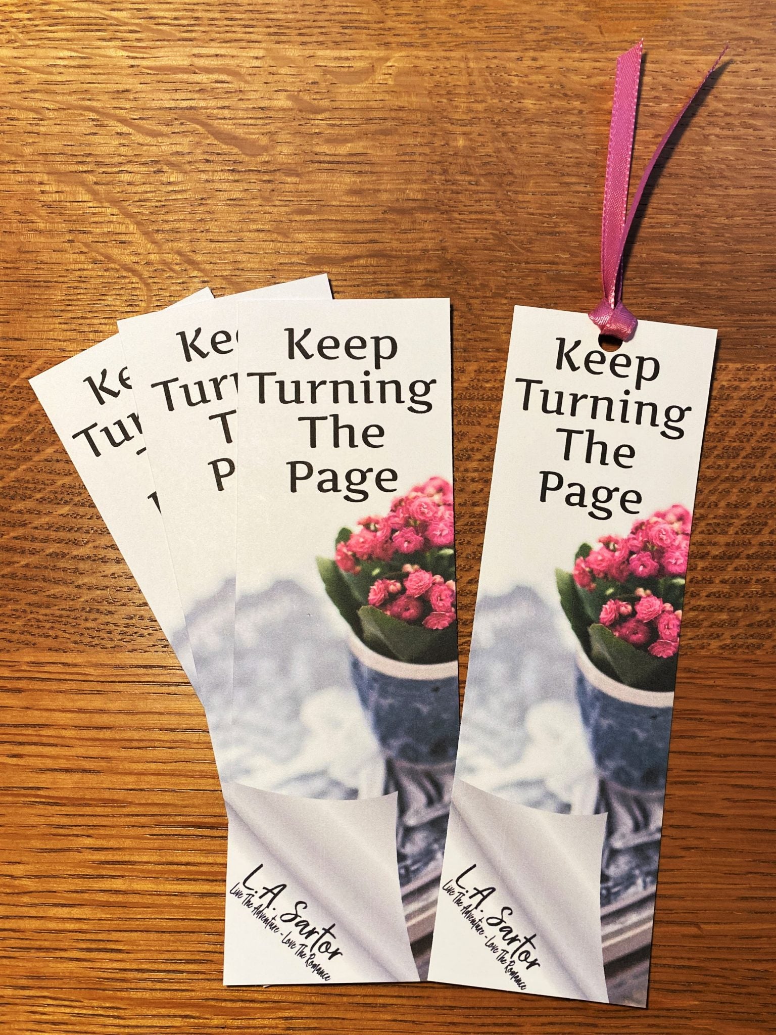 10 Distinctive Swag Ideas For Authors - Book Brush